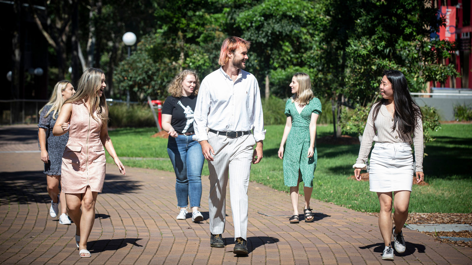 2021: Got a question about starting uni? You can ask a student ...