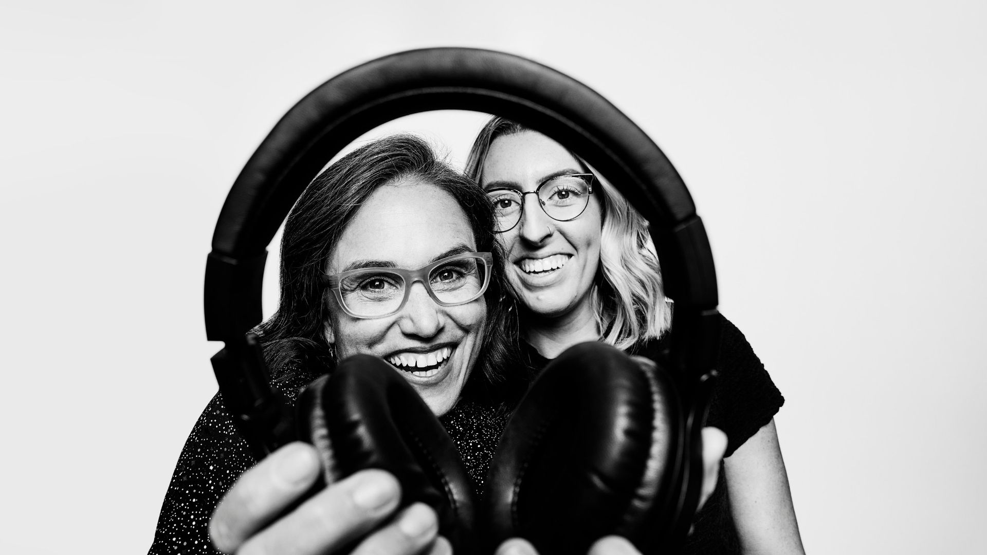 2022: Podcasting a friendship - University of Wollongong – UOW