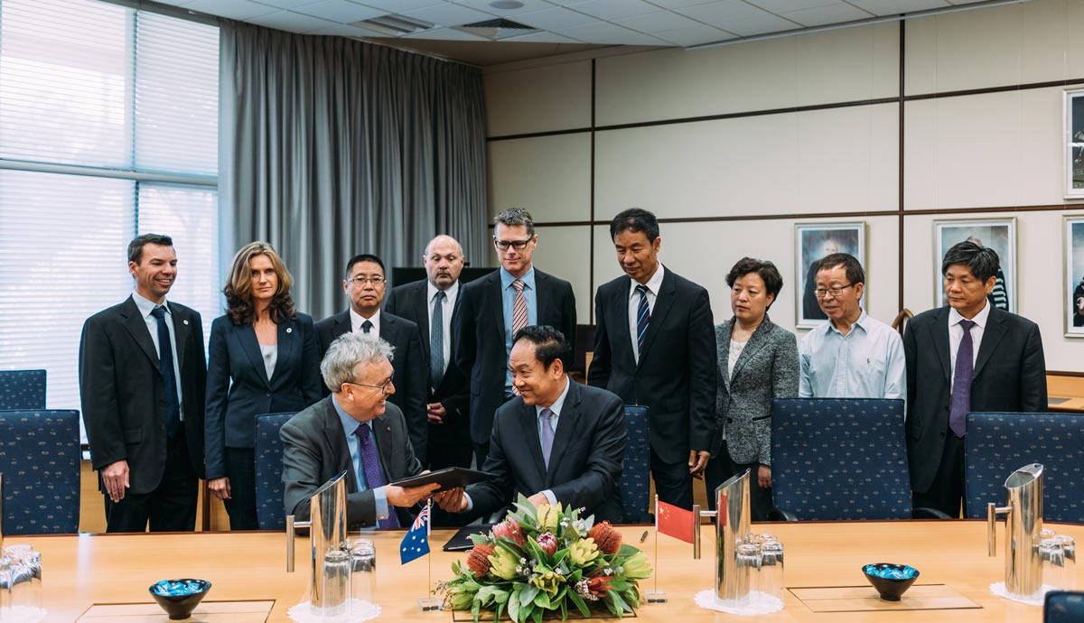 2017 | International visit strengthens Zhengzhou University ...