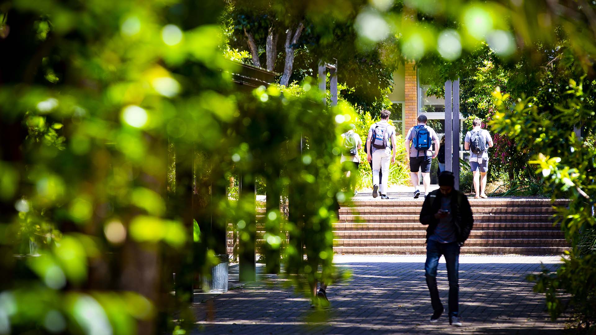 2021 | UOW wins at Australian Awards for University Teaching ...